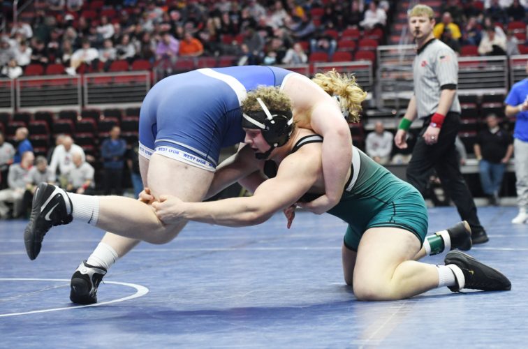 Graves comes up short in D-I showdown | News, Sports, Jobs - Messenger News